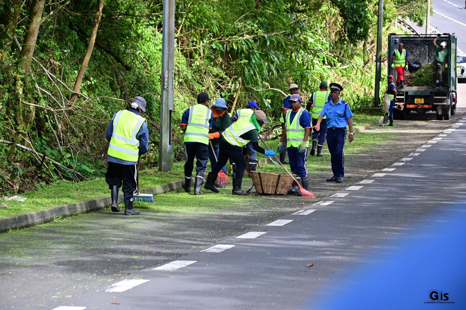 National Clean-up Campaign of Motorways – TEAM 2024